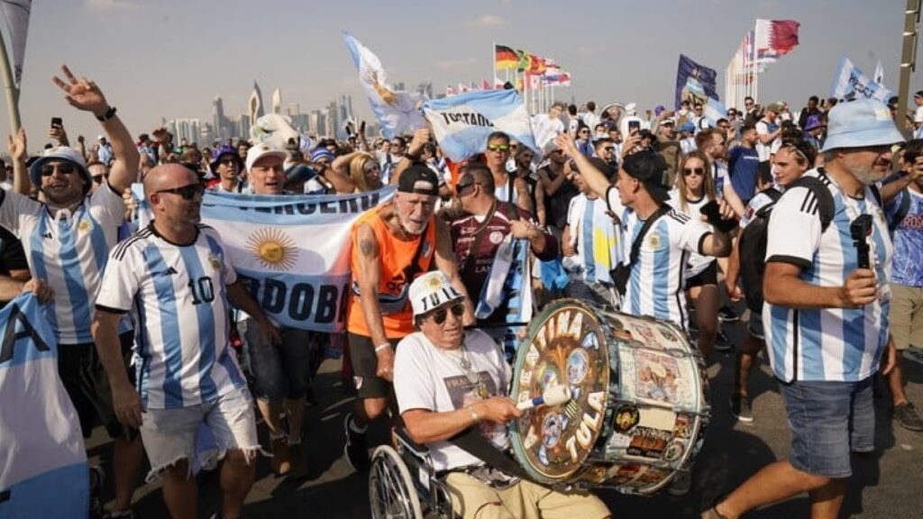 El Tula llegó a Qatar para asistir a su mundial número 13