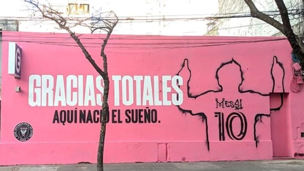 El mural que Inter mandó a pintar en Rosario por Messi