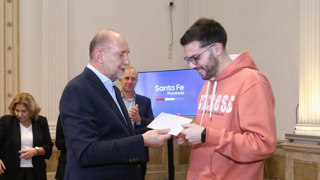 Perotti: "seguir formando en programación es seguir sumando una salida ...