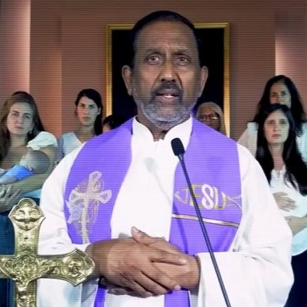 Dónde ver el Vía Crucis del Padre Ignacio